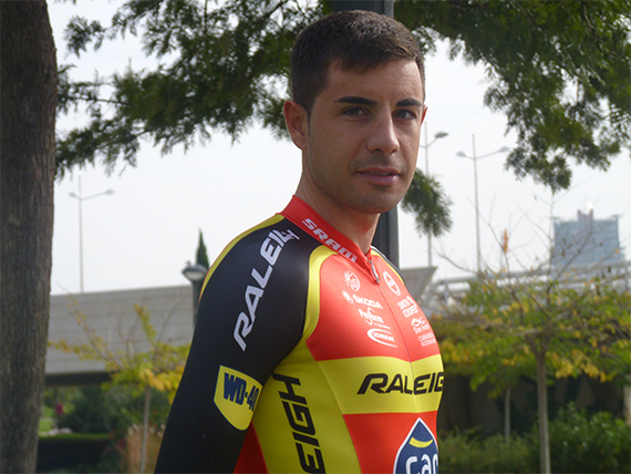 Sebastián Mora se va al Raleigh británico - Ciclo21