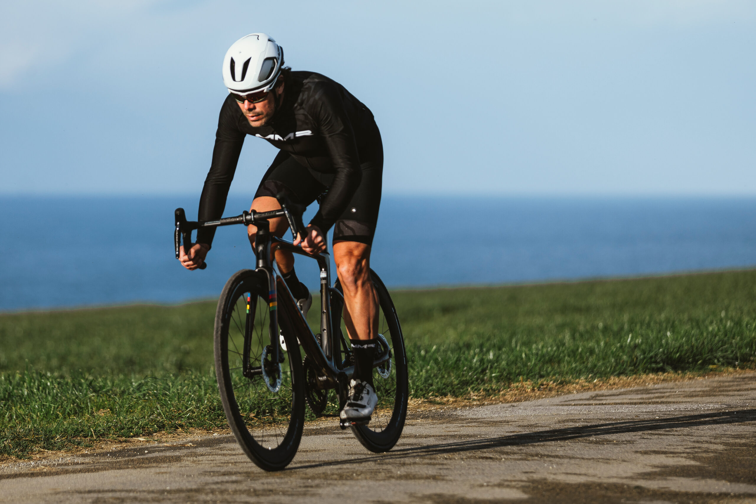 El arcoíris de Freire brilla sobre la Adrenaline Aero de MMR - Ciclo21