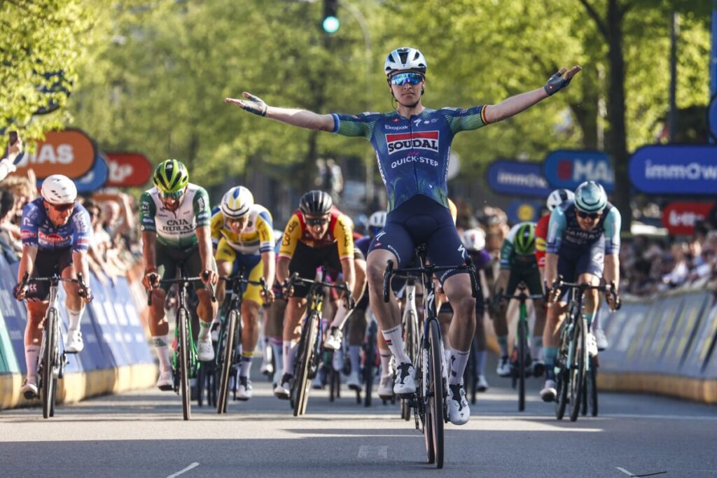 Ronda Limburgo: Merlier ante el resucitado Gaviria - Ciclo21